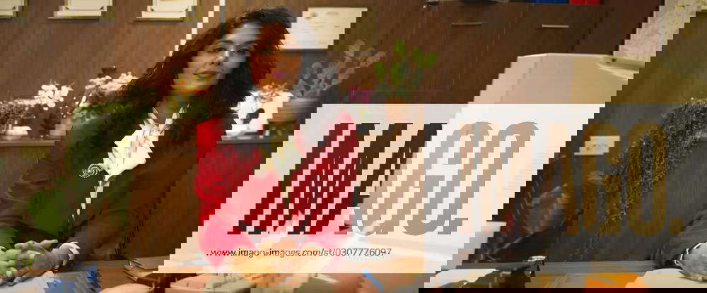 THE PERSIAN VERSION, Niousha Noor, 2023. Sony Pictures Classics ...