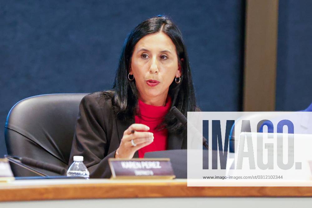 November 2, 2023, Tampa, Florida, USA: Hillsborough County School Board ...