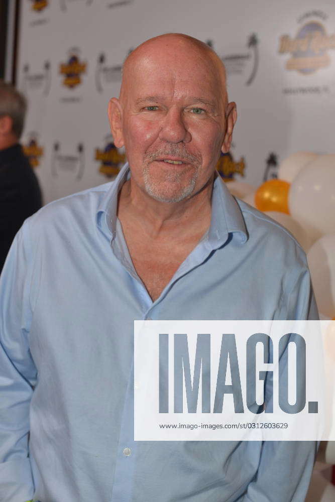 HOLLYWOOD, FLORIDA - OCTOBER 03: Actor Charles Martin Smith attends the ...