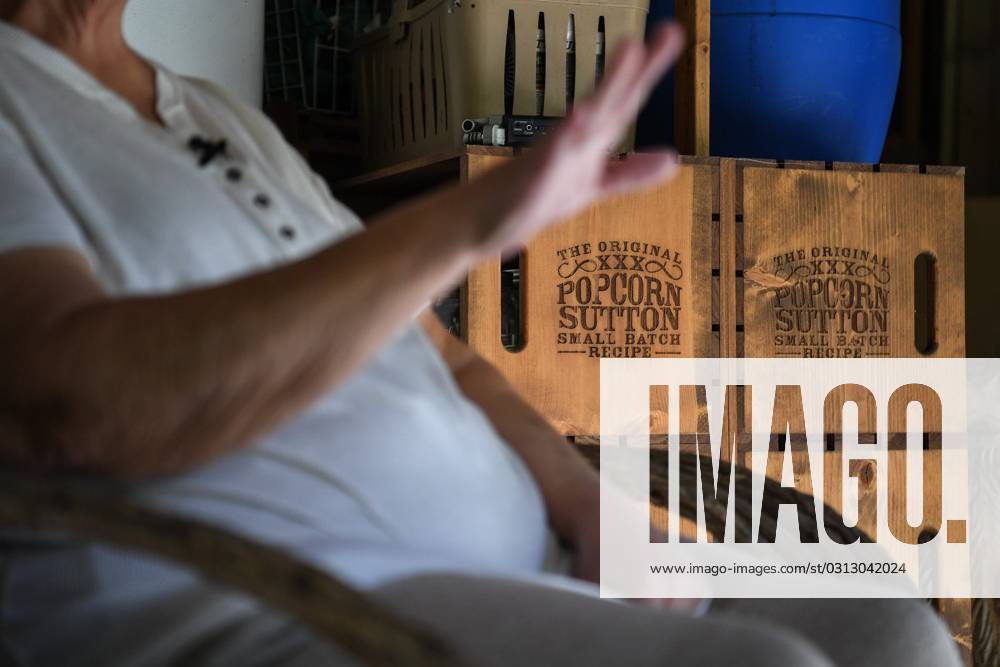 Syndication: The Knoxville News-Sentinel Pam Sutton, the widow of ...