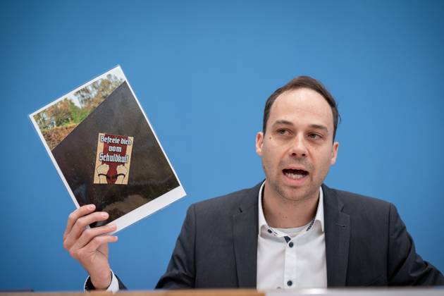 Federal Press Conference Civil Society Situation Report on Anti ...