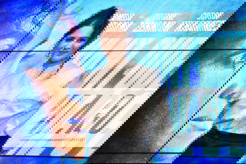 Avant Que Les Flammes Ne SEteignent Premiere - Paris French actress ...