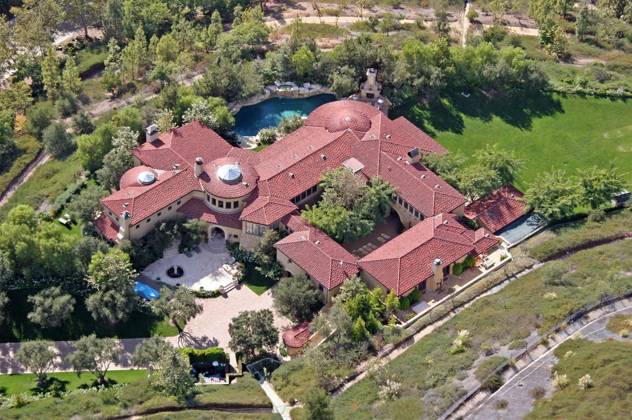 Arnold Schwarzenegger s Californian mansion 11917, BRENTWOOD ...