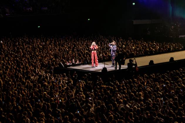 AMSTERDAM - The Dutch singing duo Suzan and Freek during their concert ...