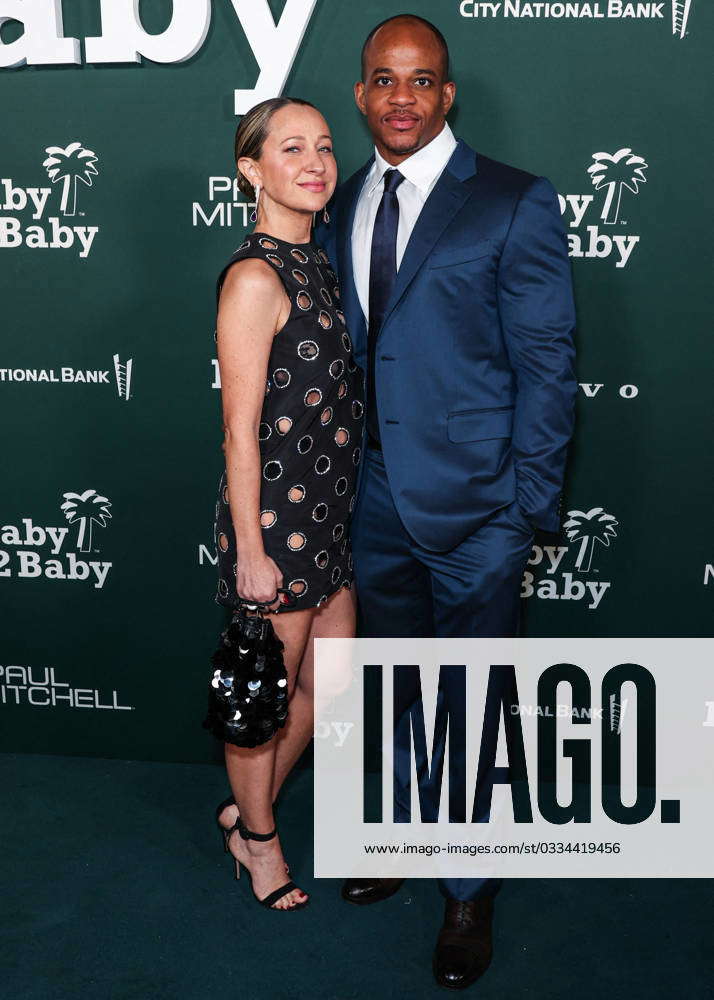 2023 Baby2Baby Gala - LA Jennifer Meyer and Geoff Ogunlesi arrive at ...