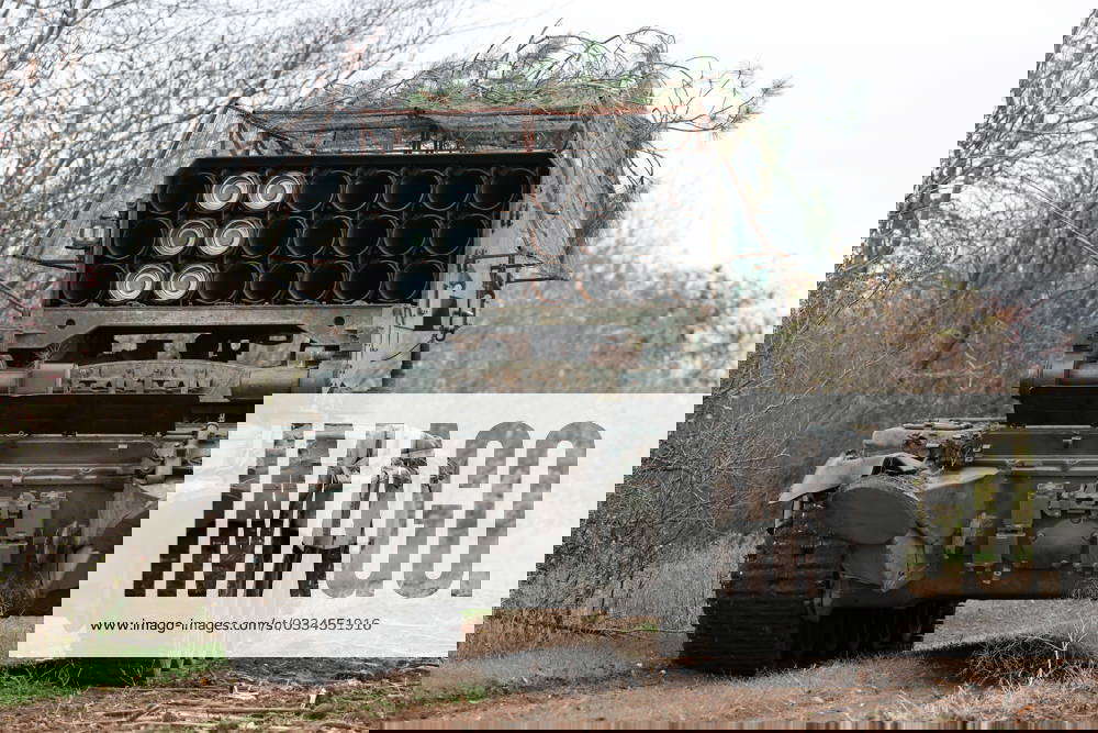 ZAPOROZHYE REGION - NOVEMBER 11, 2023: A TOS-1A Solntsepyok multiple ...