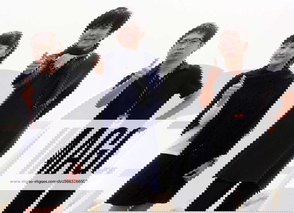 Happy Flight actors make appearance at PIFF Happy Flight actors make ...