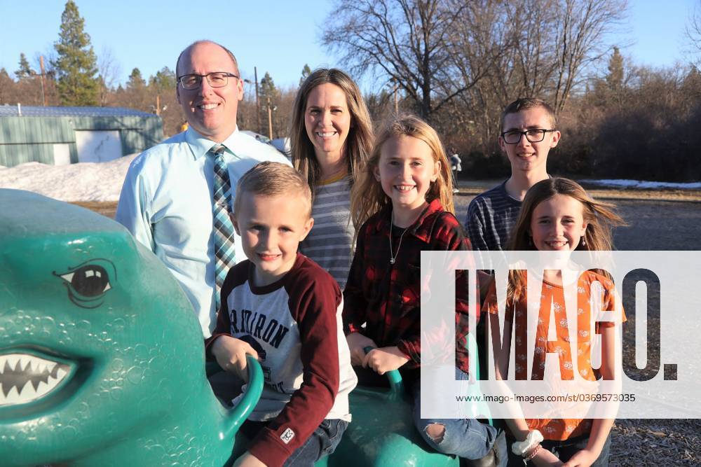 Syndication: Redding Record Searchlight, Patrick and Holly Walton of ...