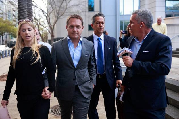 Syndication: Florida Times-Union, Ex-JEA CEO Aaron Zahn, center, leaves ...