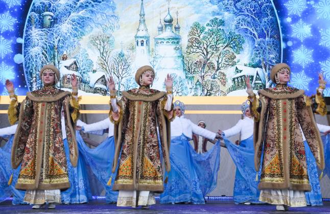 RUSSIA, MOSCOW - DECEMBER 2, 2023: A performance during a celebration ... RUSSIA, MOSCOW - DECEMBER 2, 2023: A performance during a celebration ...