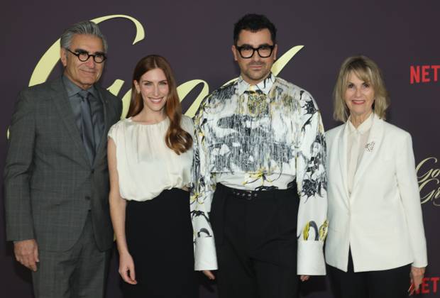 Deborah Divine Stock Photos – License High‑Quality Images | IMAGO