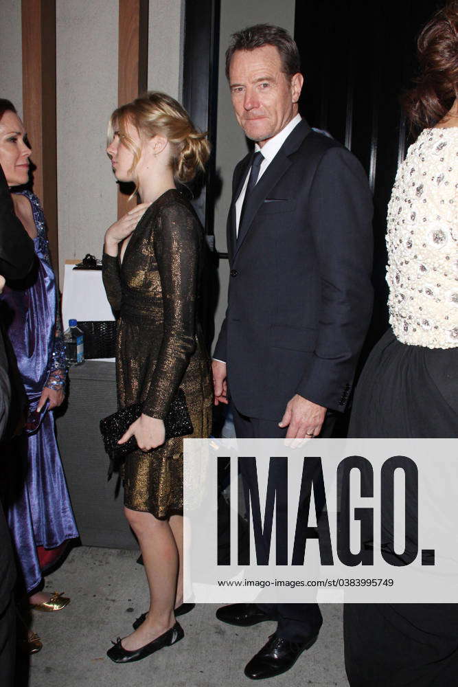 Bryan Cranston and daughter Taylor Dearden leave Nobu Restaurant after ...