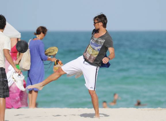 Paolo Maldini and his family splash around in the waters of Miami Beach ...