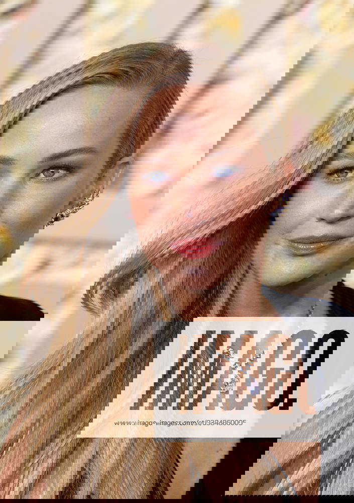 January 7, 2024, Beverly Hills, California, USA: Jennifer Lawrence on the red carpet of the 81st