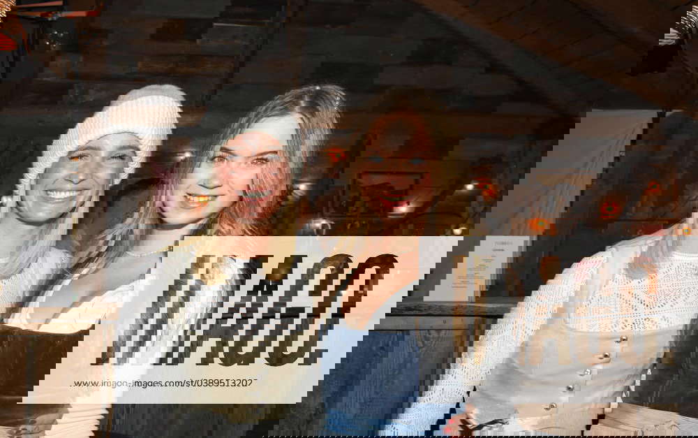 Julia Roemmelt Playmate, 2021 Laura Langas Plamate 2023 Munich 17 01 ...