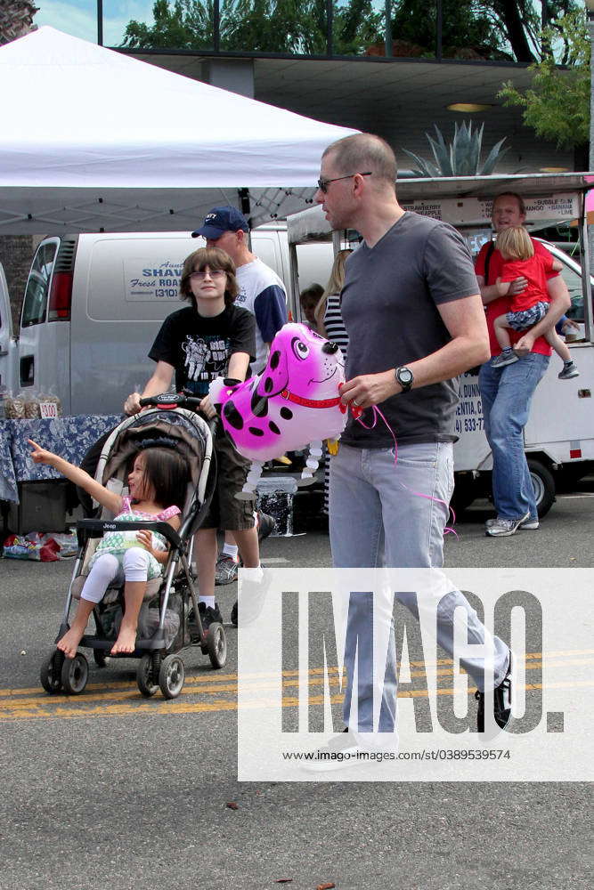 Two and a Half Men star Jon Cryer takes his son Charlie Austin and ...