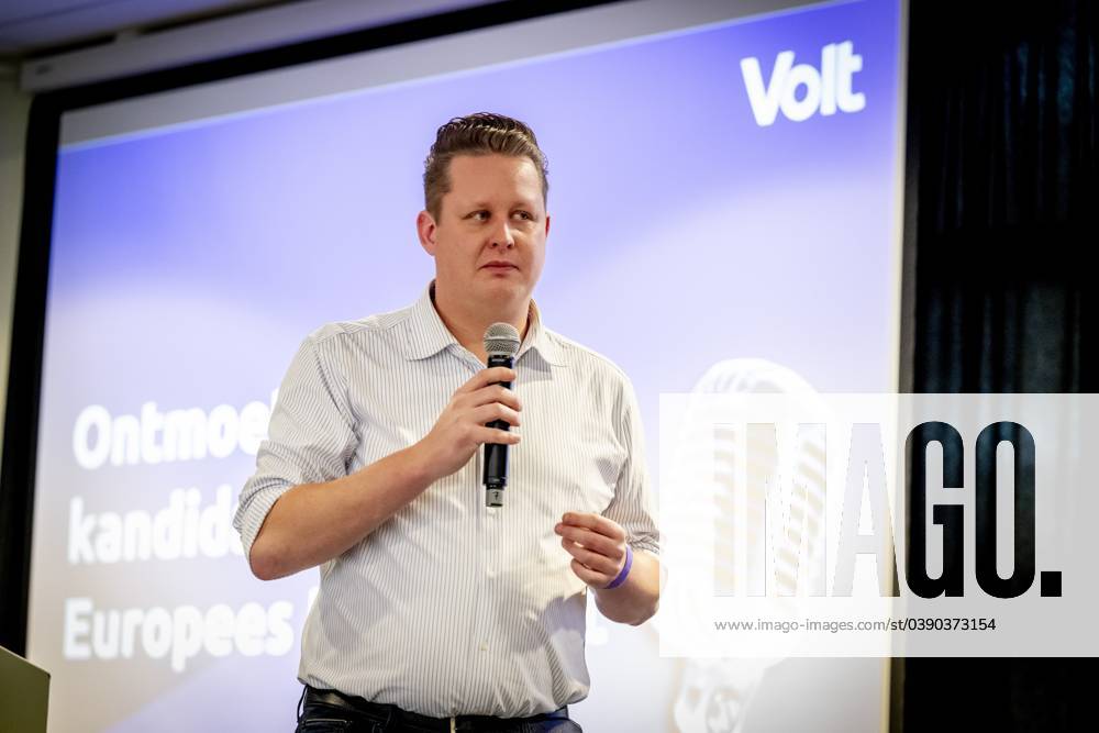 UTRECHT - Candidate Ian Hendriks for the European Parliament during a ...