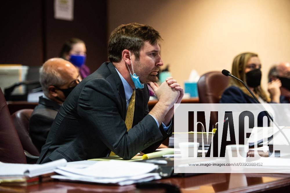 Syndication: Asheville Citizen-Times, Defense attorney Stuart Brooks ...