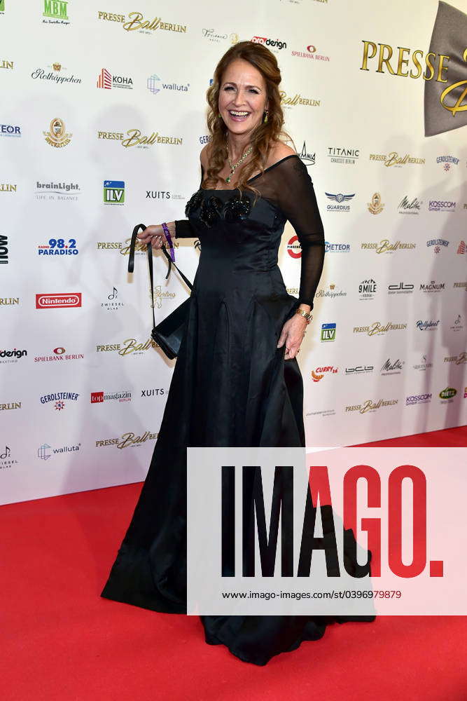 Christiane Zander Arrival at the 26 Press Ball Berlin at the Hotel ...