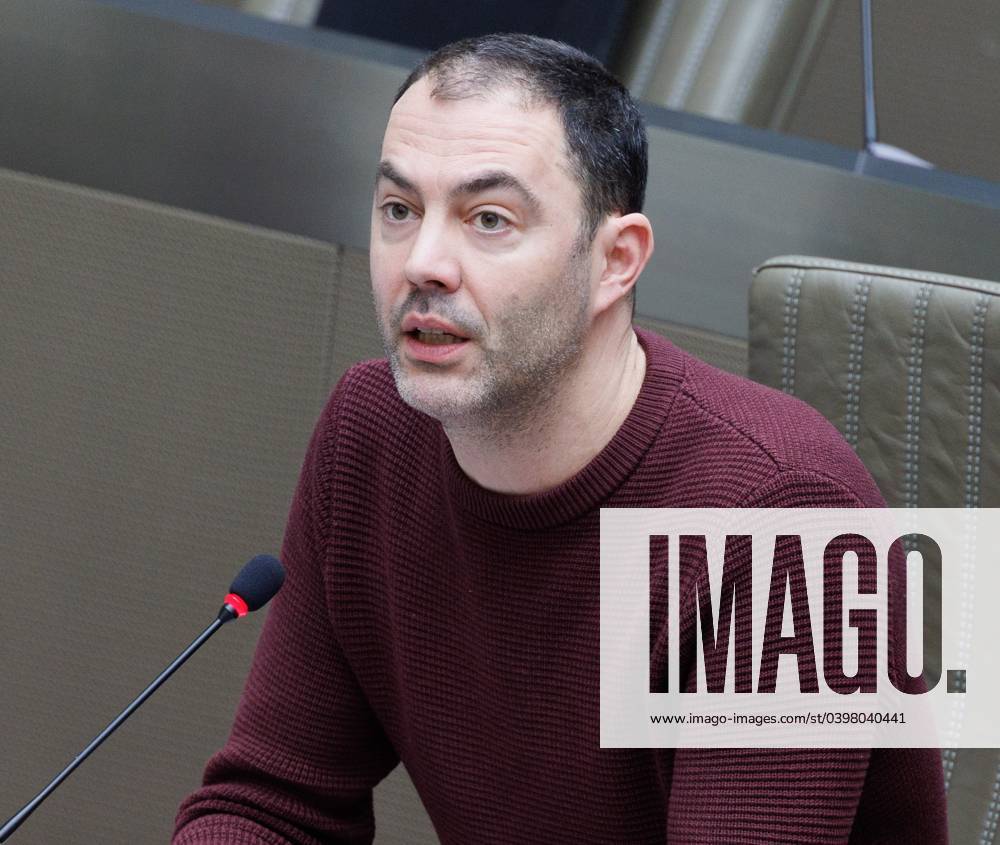 Groen s Stijn Bex pictured during a plenary session of the Flemish ...