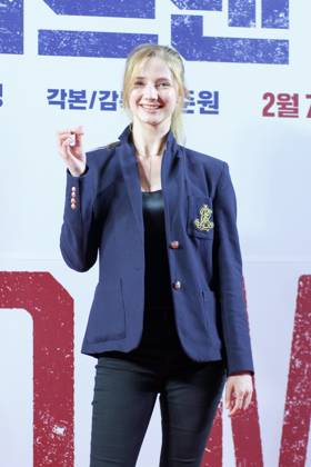 Dead Man film Premiere SEOUL, SOUTH KOREA, FEB 06: Canadian model ...