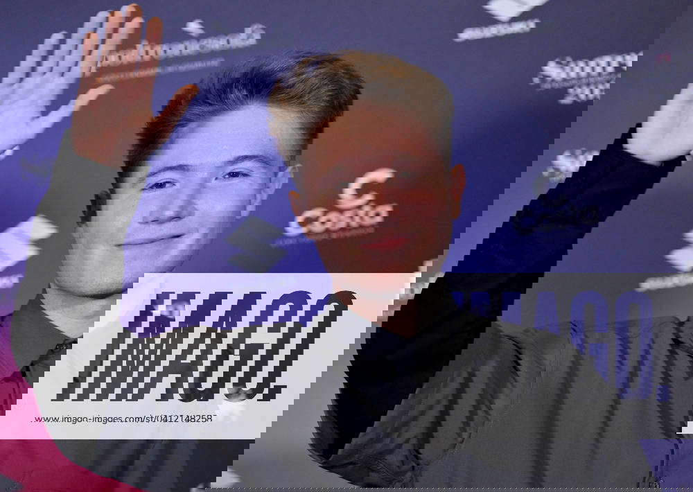 Sanremo, ITALY: Italian singer Alfa poses during a photocall on the ...