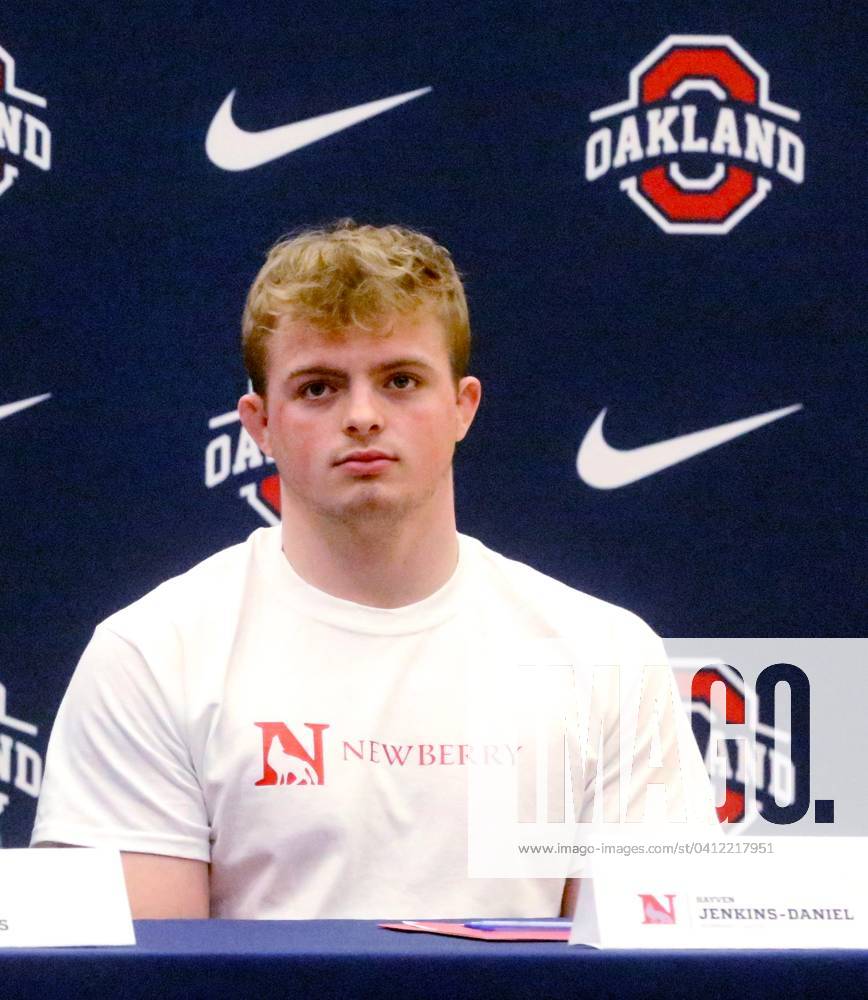 Syndication: The Daily News Journal Oakland wrestler Hayven Jenkins ...