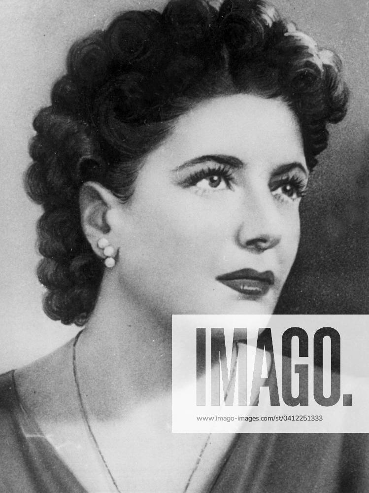 Clara Petacci in the 40 s 1708346 Clara Petacci in the 40 s ; Petacci ...