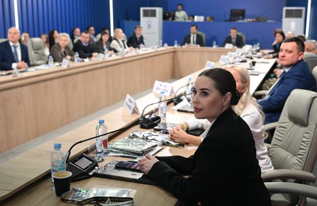 RUSSIA EXPO. Roundtable discussion Cities changing for the better ...