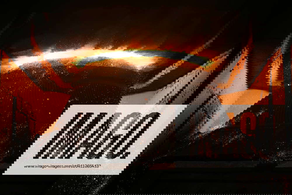 BHP RIO TINTO BLUESCOPE PORT KEMBLA, Molten steel is made in the BOS ...