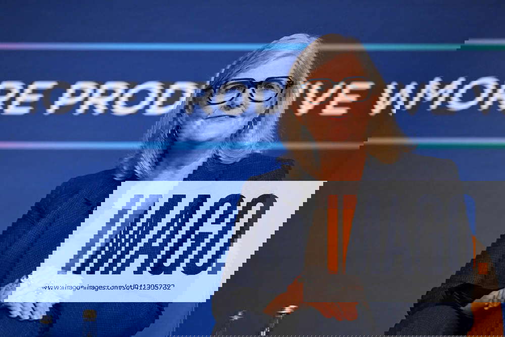 AFR WORKFORCE SUMMIT, Sam Mostyn, Chair, Aware Super speaking during ...