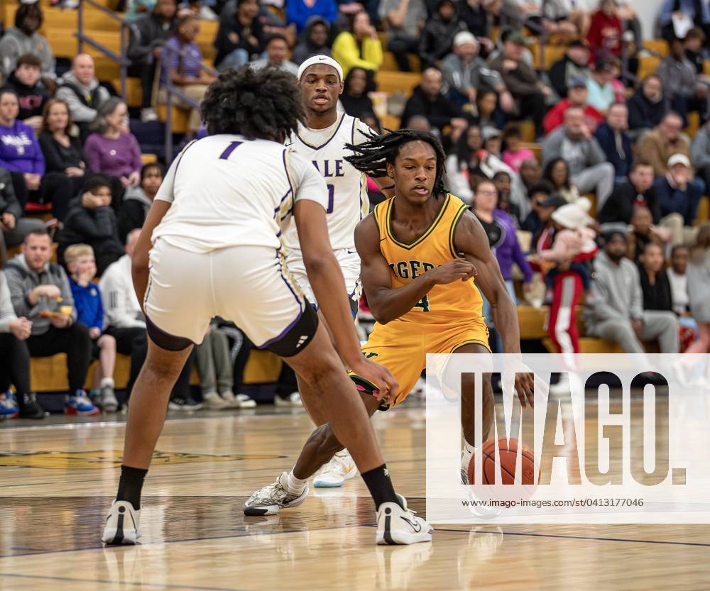 Syndication: The Courier-Journal St. Xavier s Jermaine Cameron (4 ...