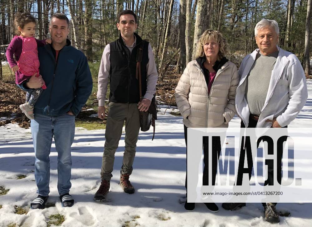 Syndication: Seacoastonline.com Jeff McCorkle, left, Philip Pipcock ...