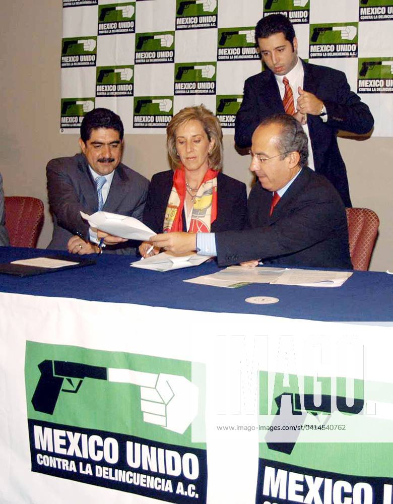 MDF60508055. MANUEL ESPINO, MARIA ELENA MOREIRA, Y EL CANDIDATO DE ...