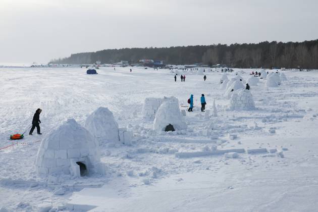 RUSSIA, NOVOSIBIRSK - : A competition in building traditional igloo ...