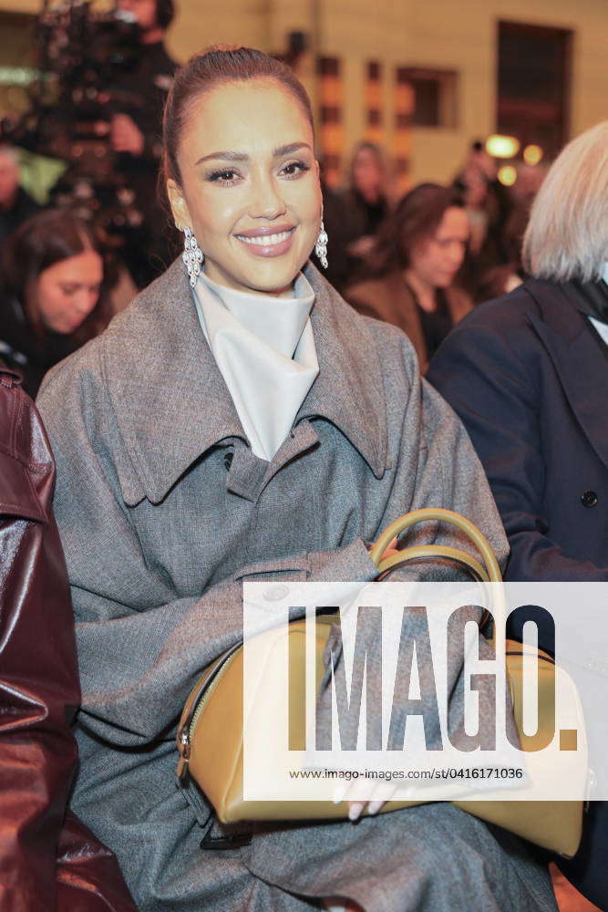 MFW - Tod?s Front Row Jessica Alba attends Tod?s fashion show during ...