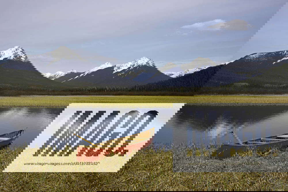 Canoe, Bowron River Marsh, Bowron Lake Provincial Park, British ...