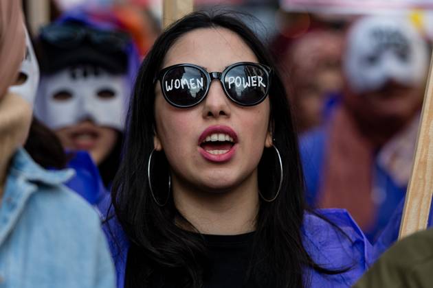 Million Women Rise Protest In London Hundreds of women march in central ...