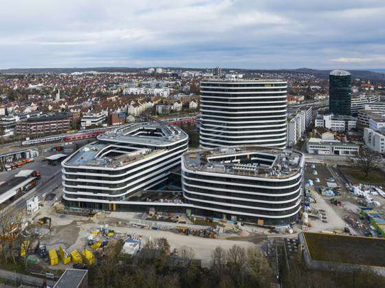 Allianz Park Stuttgart Vaihingen The high-rise building has 17 floors ...