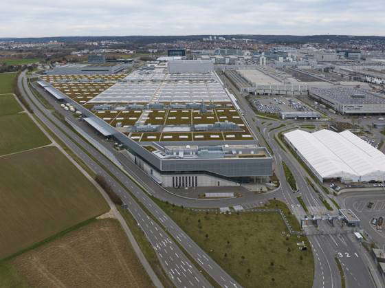 Mercedes Benz Sindelfingen plant, Gate 5 Factory 56 produces three ...