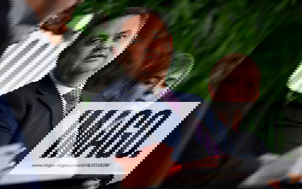 AFR BUSINESS SUMMIT, Accenture ANZ Chief Executive Peter Burns (left ...