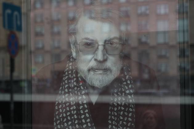 03 16 2024 Flowers at the building of the Moscow Academic Satire ...