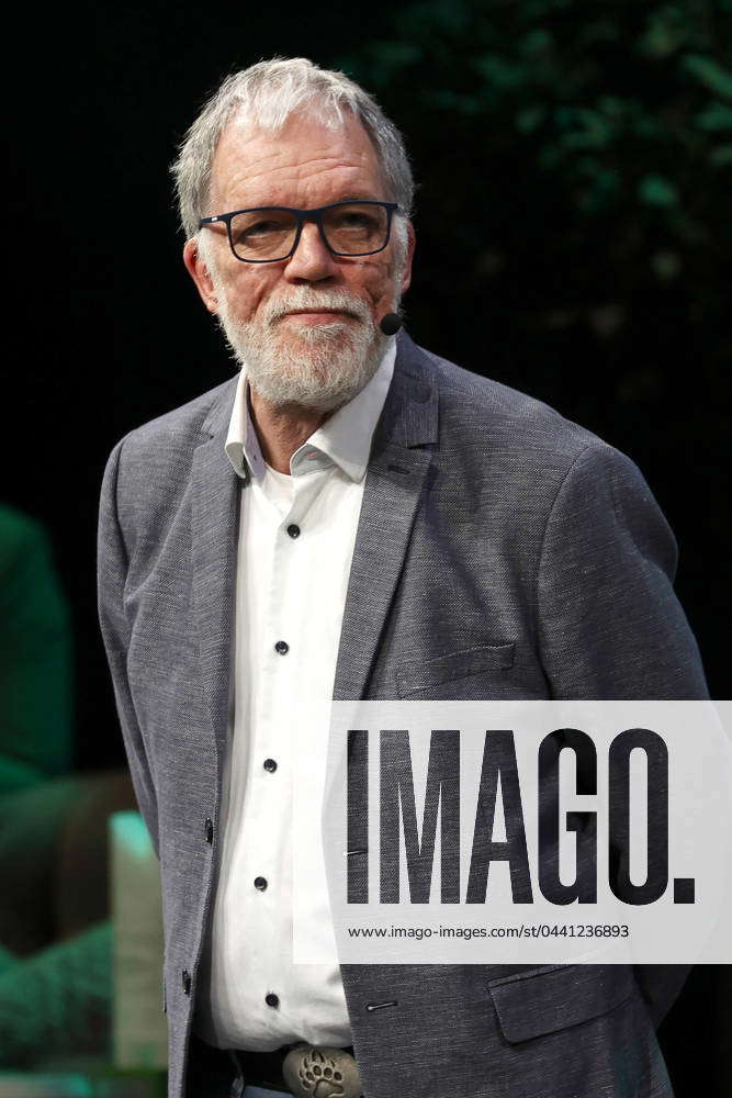 at the presentation of the Recklinghäuser Hurz comedy award at the ...