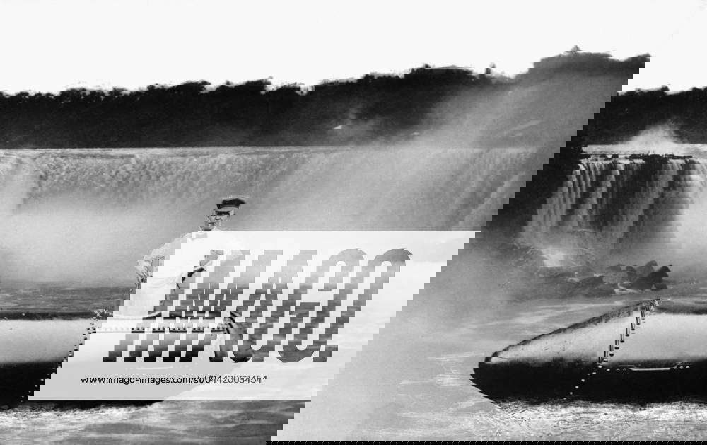 BOBBY LEACH (1858-1926). Composite postcard image showing daredevil and ...