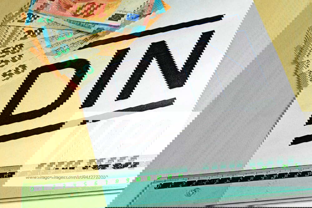 Symbol image free Access to DIN Standards, DIN Logo with Banknotes and ...