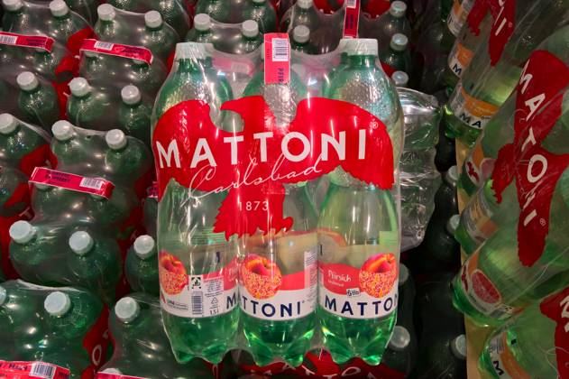 Mattoni mineral water from the Czech Republic Photo Mattoni with peach