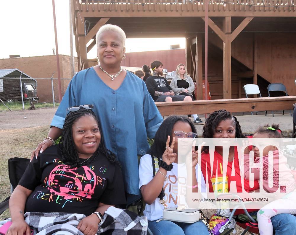 Syndication: The Tennessean Aaliyah Cross, Linda Cross, Aubree Johnson ...