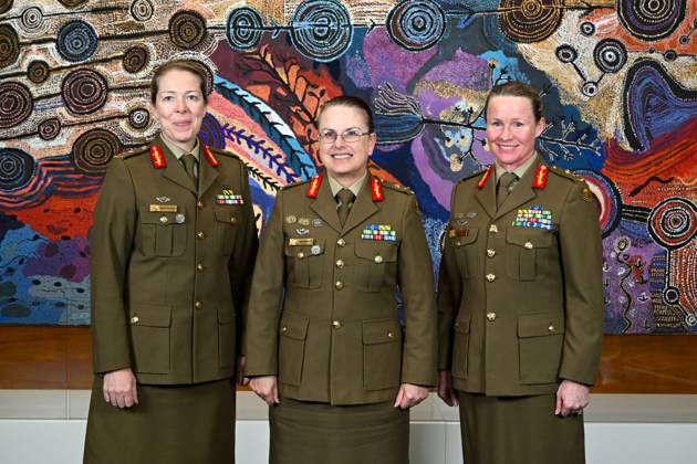 CHIEF OF AUSTRALIAN DEFENCE FORCE PORTRAITS, Incoming Chief of the ...