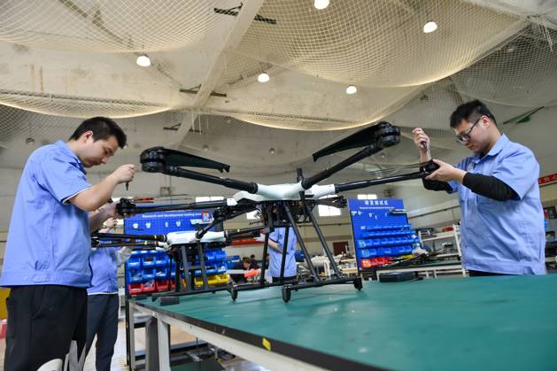 China Manufacturing Industry Drones Workers are assembling civilian ...