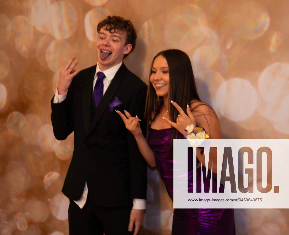 Syndication: The Register Guard Logan Williamson, left, and Bella Tocco have their photos taken in